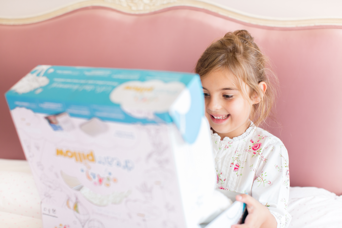 Introducing the Idea of Visualization to your Kids – The Dream Pillow